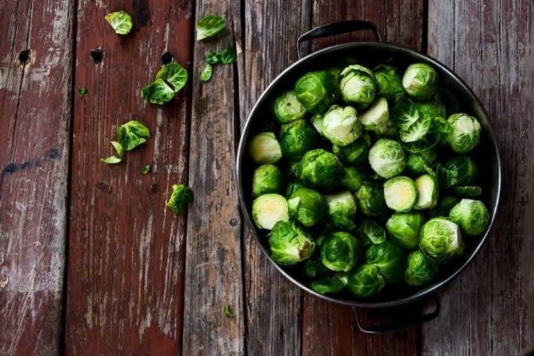 20 Diuretic Foods to Lower Blood Pressure and Lose Weight